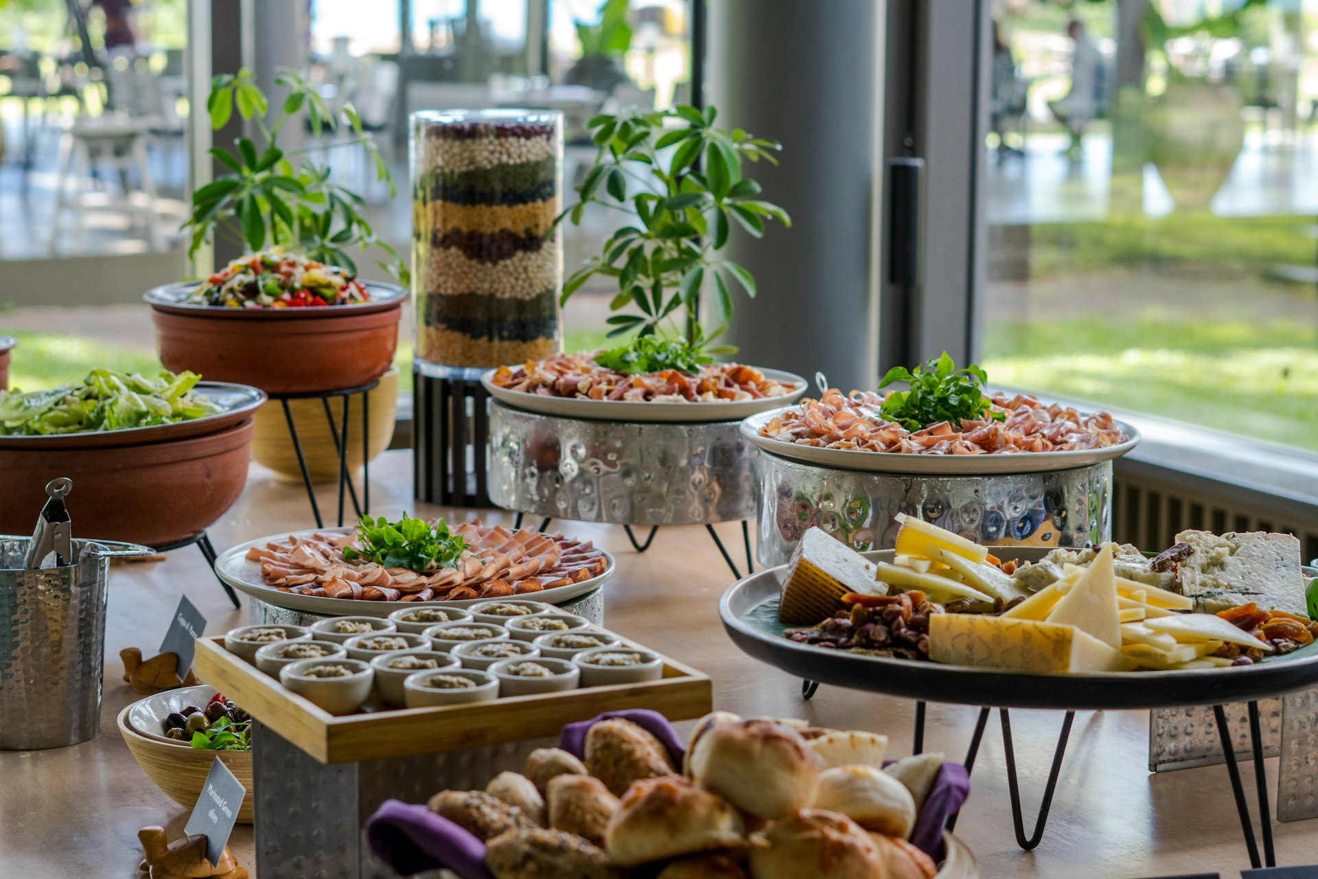 Premium Buffet Ware for Hotels & Restaurants | DEPER Hospitality